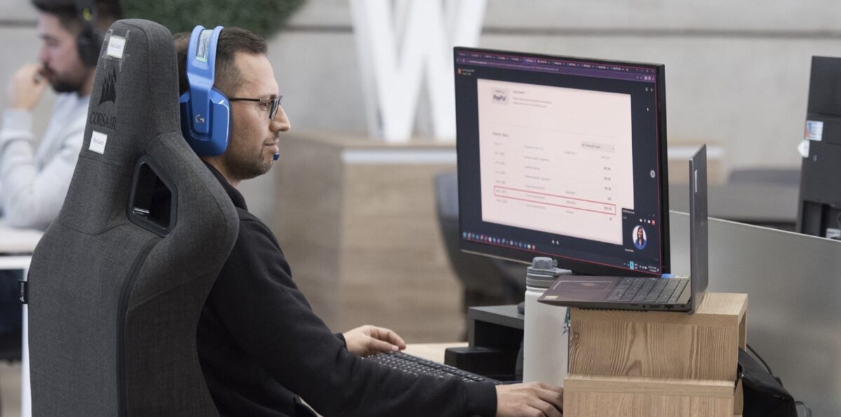 Technical Team Leader versus Project Manager: What Sets Them Apart ...